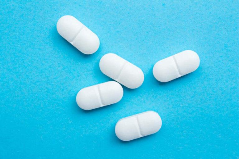 Vicodin vs. Percocet: What’s the Difference and Which Is More Addictive ...